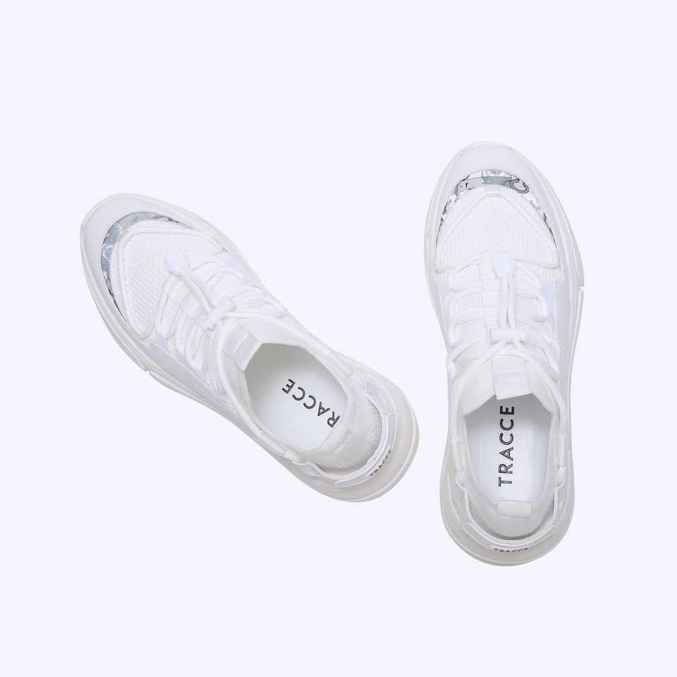 Delton | evb* | Tracce | Official Store